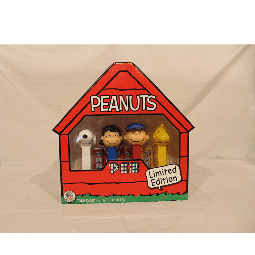 The Peanuts Charlie Brown Holiday Gift Guide - A Mess Free Life